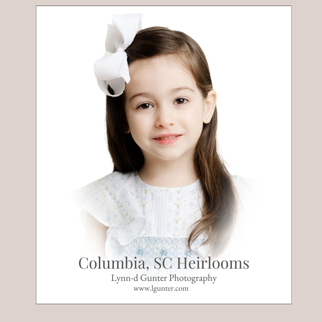 Traditional Heirloom Vignette Portrait ┃Columbia, SC Photographer
